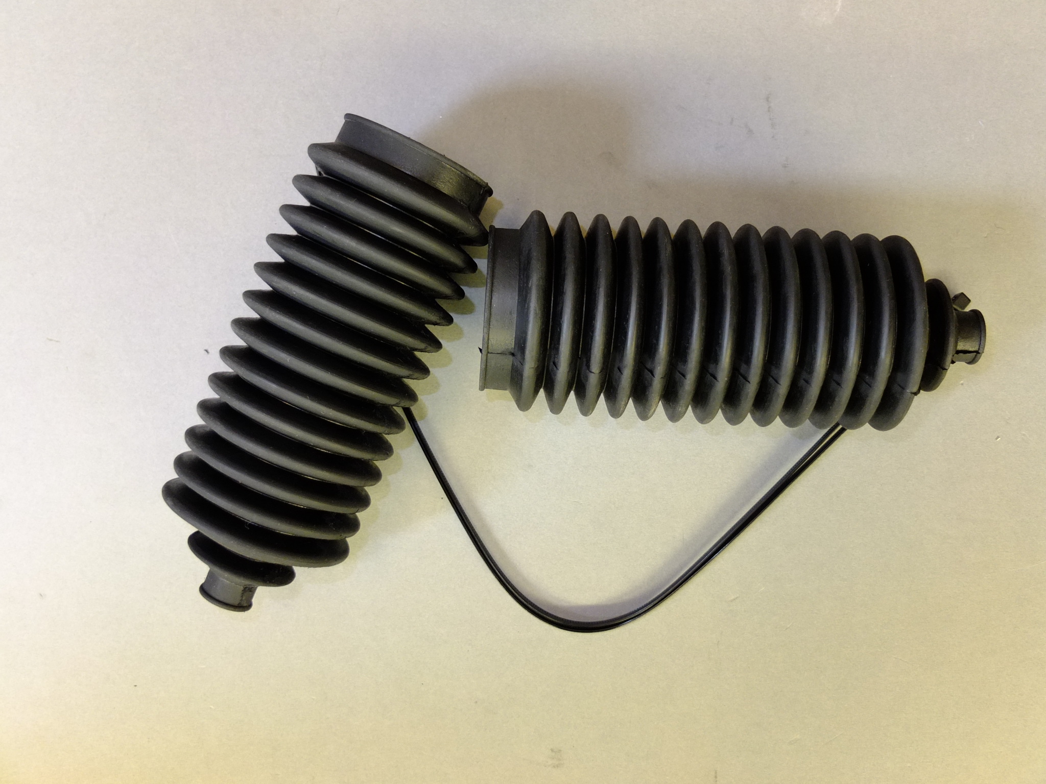 RV8 Steering rack gaiter kit - MG V8 and MG RV8 car parts