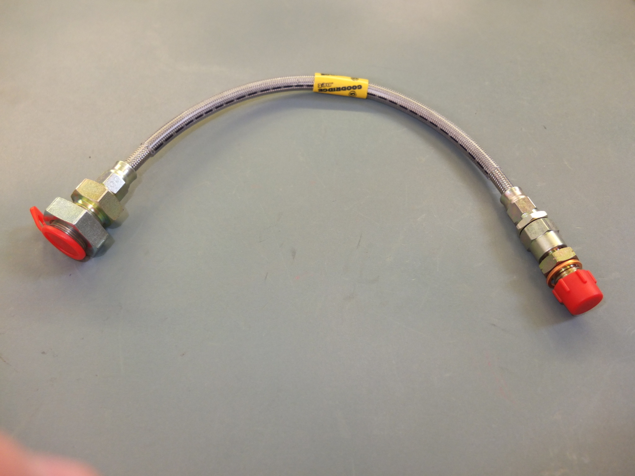 Goodridge Flexi-Pipe (MGB - SD1 slave) - MG V8 and MG RV8 car parts