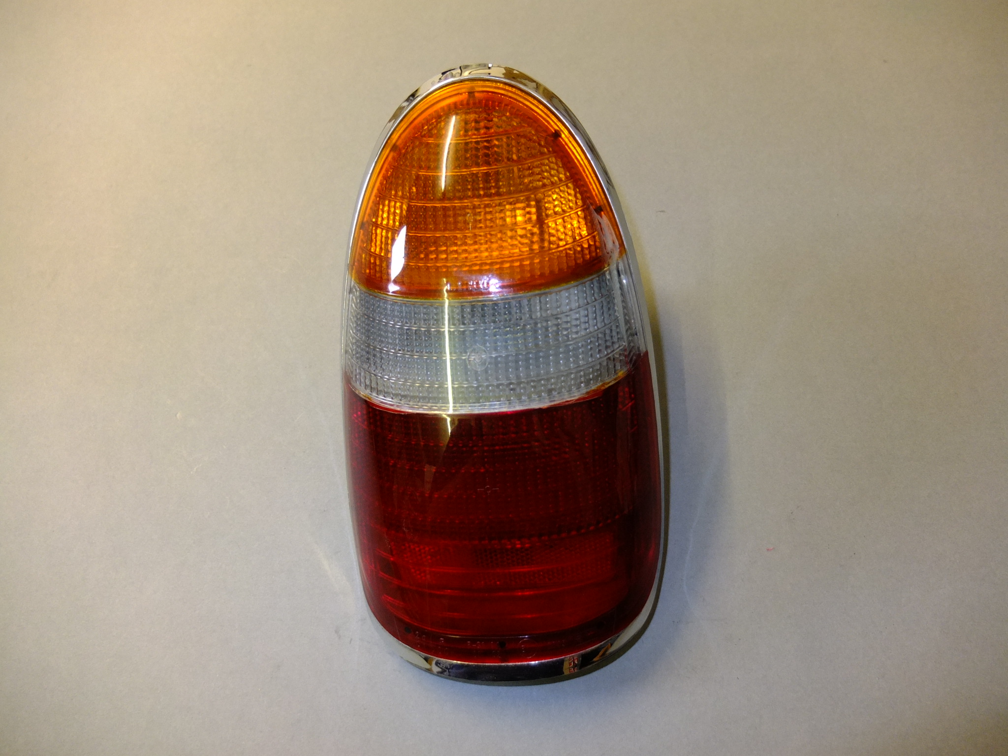 RV8 rear light - MG V8 and MG RV8 car parts