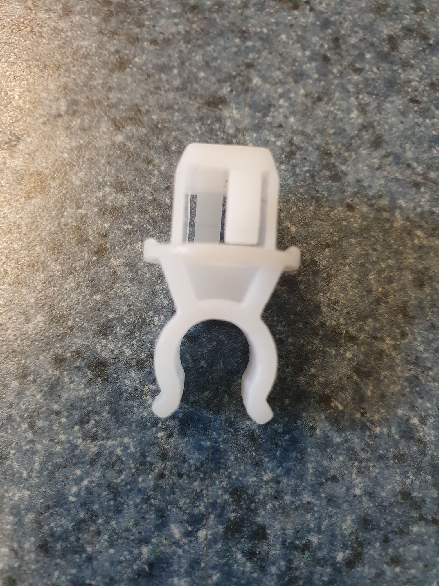 MGRV8 Clip for Bonnet Stay - MG V8 and MG RV8 car parts